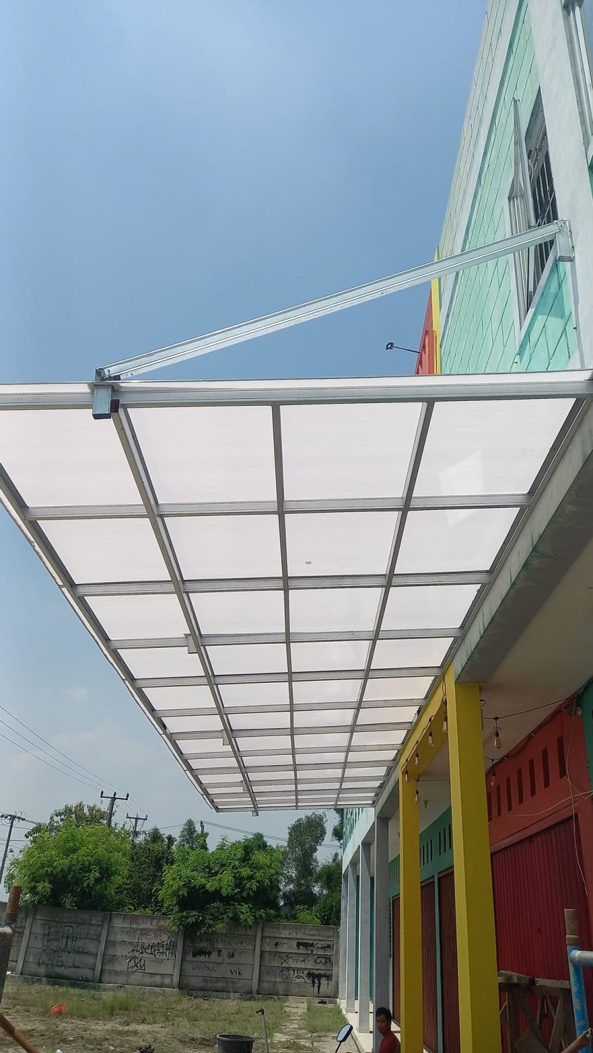 Kanopi polycarbonate tanpa tiang di ruko serang baru, cikarang selatan ...