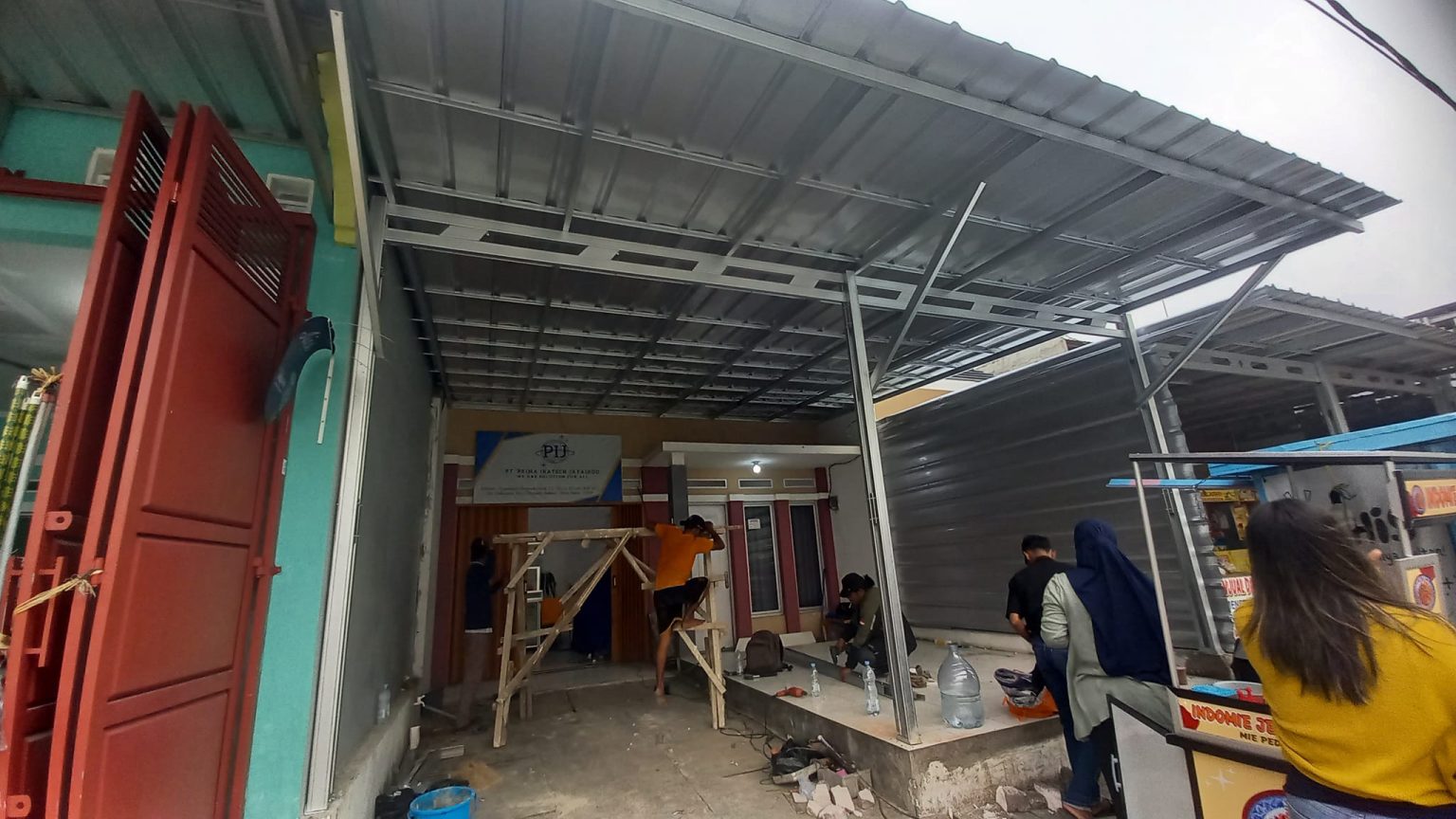 Kanopi atap spandeck di perum gramapuri persada, cikarang utara | Baja ...