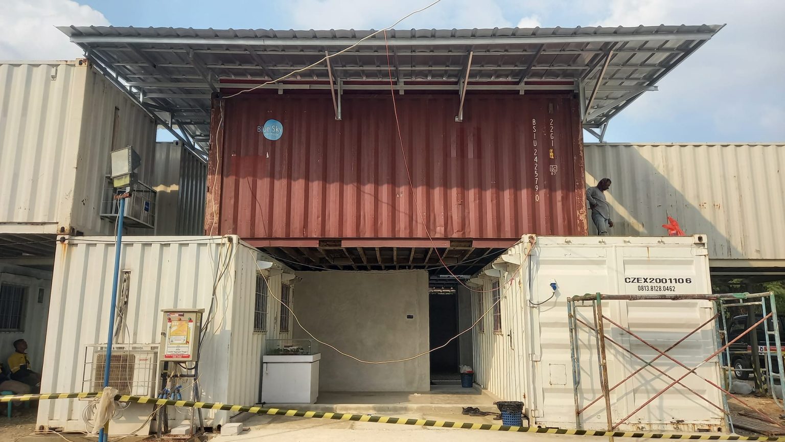 Atap spandeck container office di project PT.Bio Farma, delta silicon, lippo cikarang. | Baja ...
